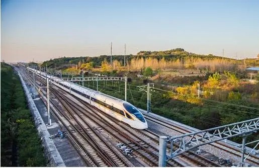 智慧铁路:让出行变得更智慧更便捷_北斗产业资讯平台-千寻位置